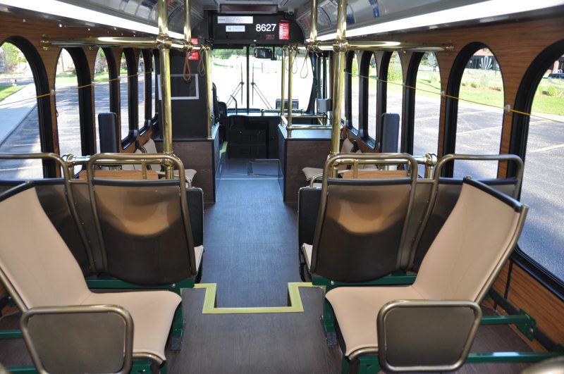 Schaumburg and Pace Unveil New Woodfield Trolleys | Chicago Tribune ...